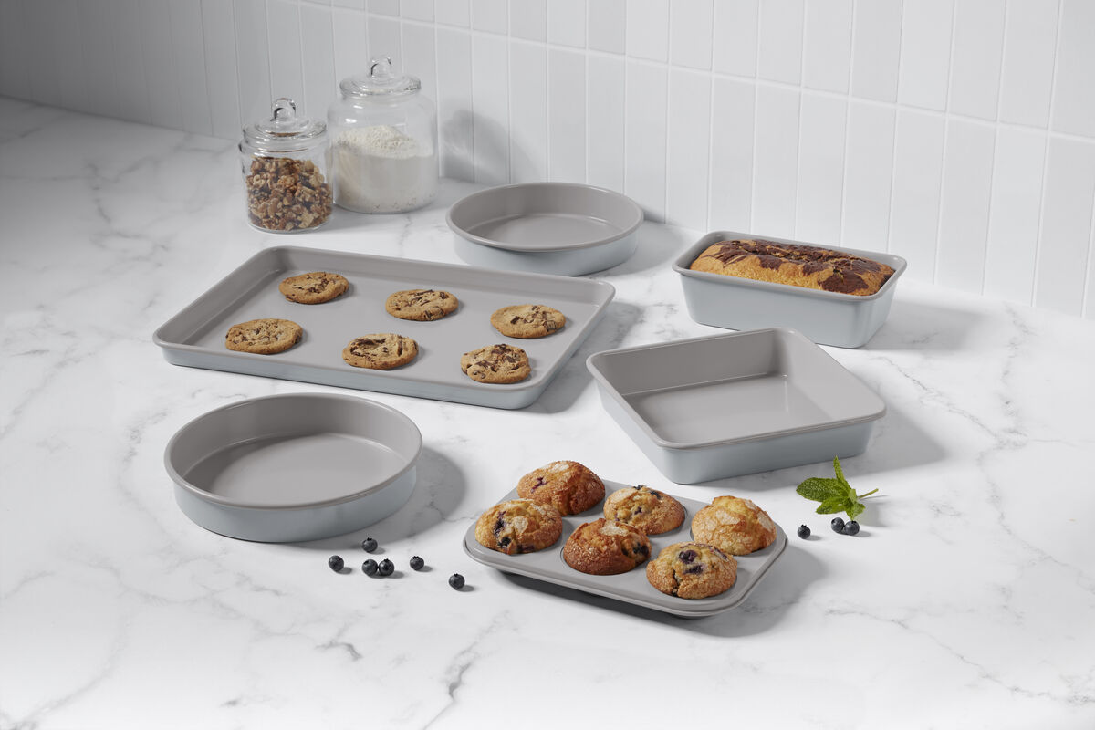 6-Pc Culinary Collection Ceramic Nonstick Bakeware Set - Gorgeous Gray - Cuisinart