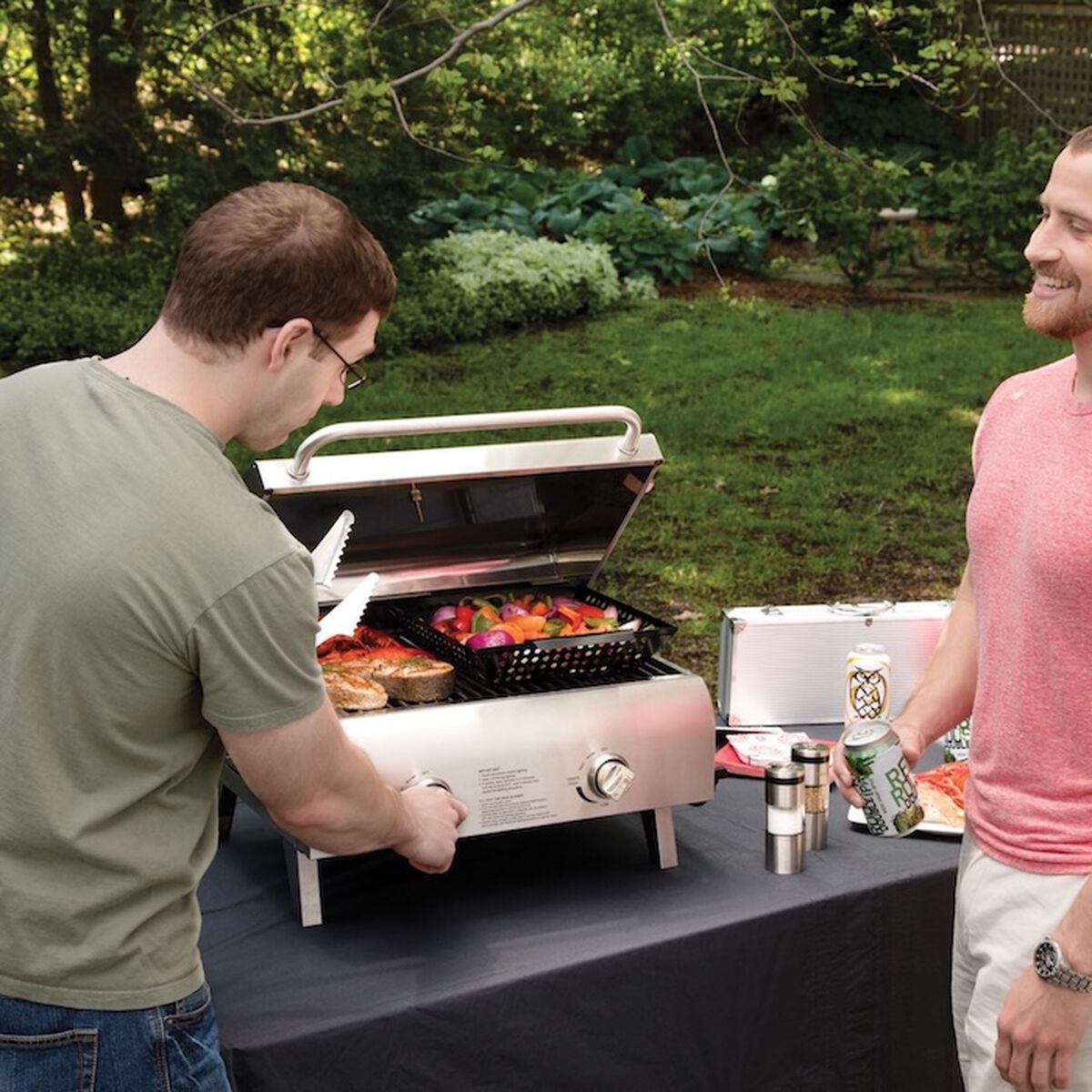 Chef's Style Stainless Tabletop Grill | Cuisinart Portables
