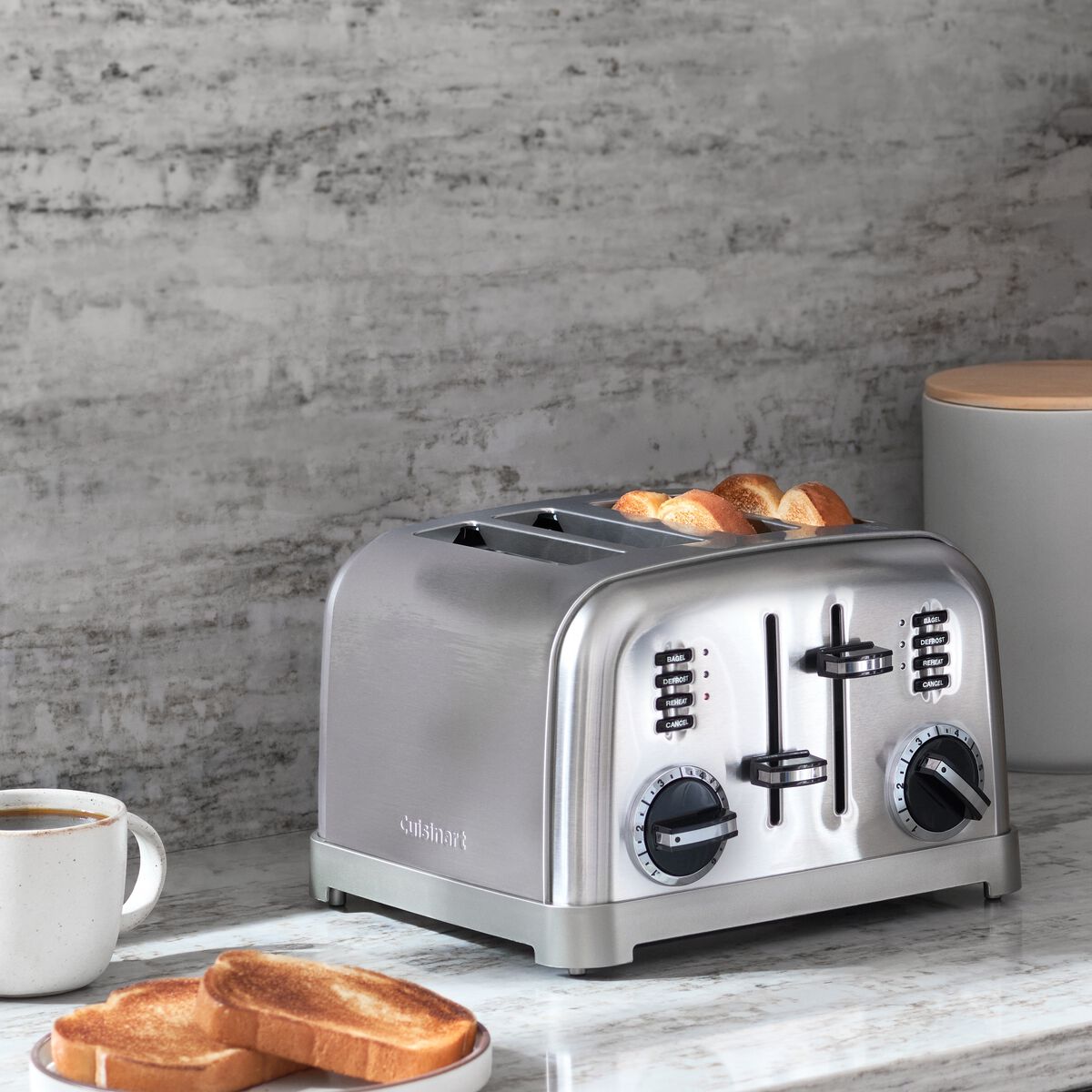 4 Slice Metal Classic Toaster - Cuisinart