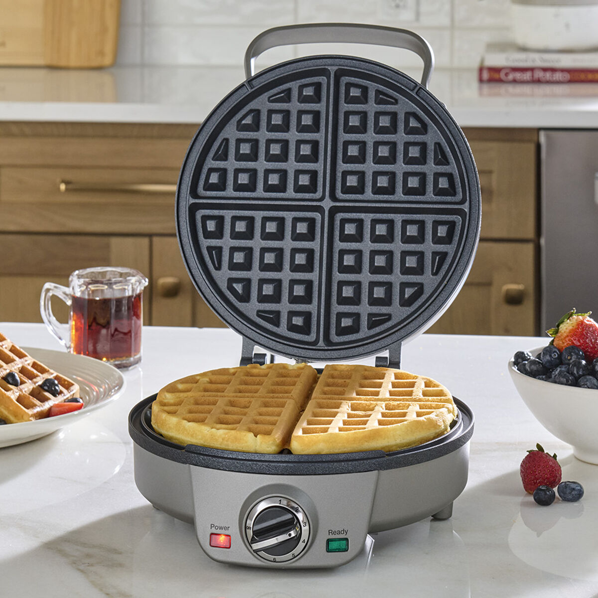 4 Slice Belgian Waffle Maker - Round - Cuisinart