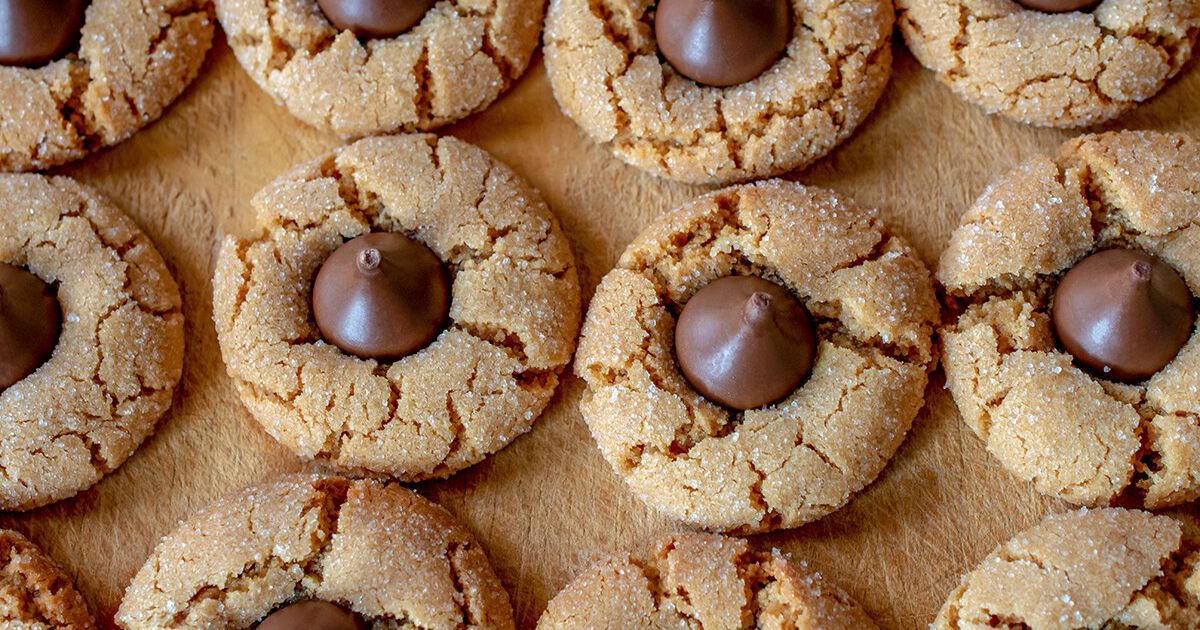 Peanut Butter Blossoms - Recipes - Cuisinart