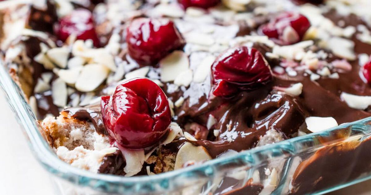 Steamed Chocolate Cherry Pudding - Recipes - Cuisinart