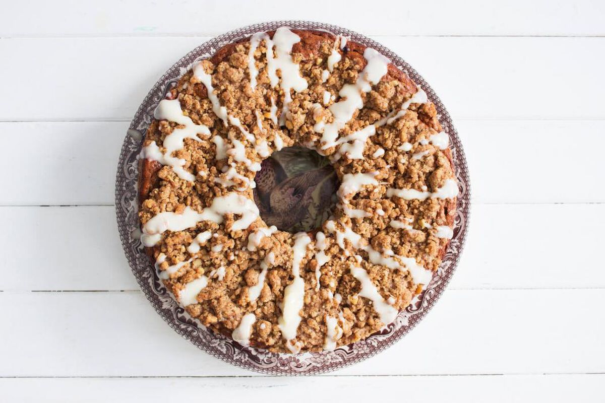 Cinnamon-Walnut Coffee Cake - Recipes - Cuisinart