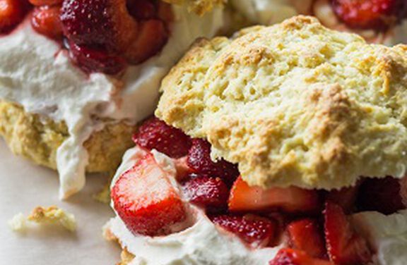 Double Strawberry Shortcakes - Recipes - Cuisinart
