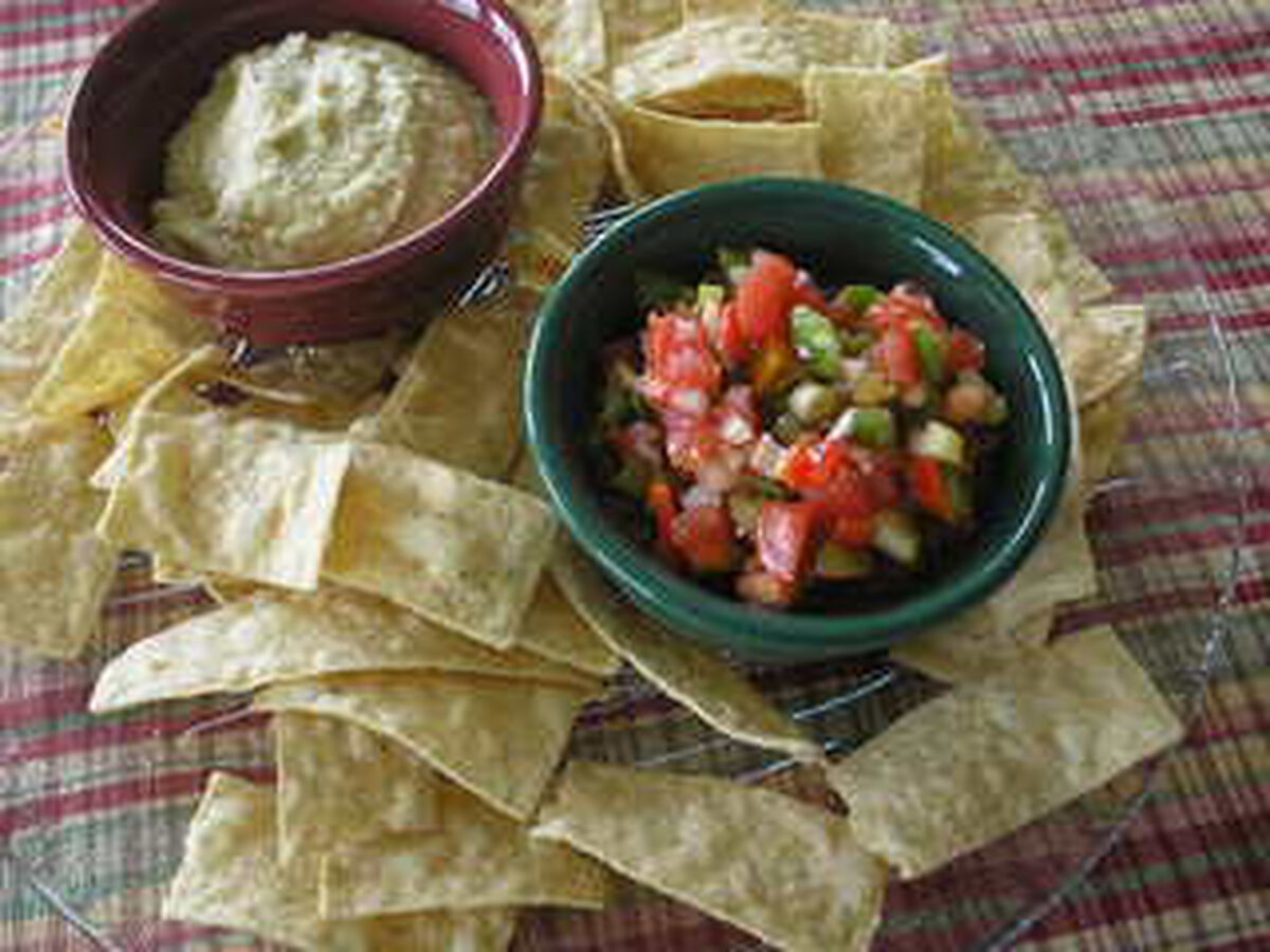 Chunky Red & Yellow Tomato Salsa - Recipes - Cuisinart