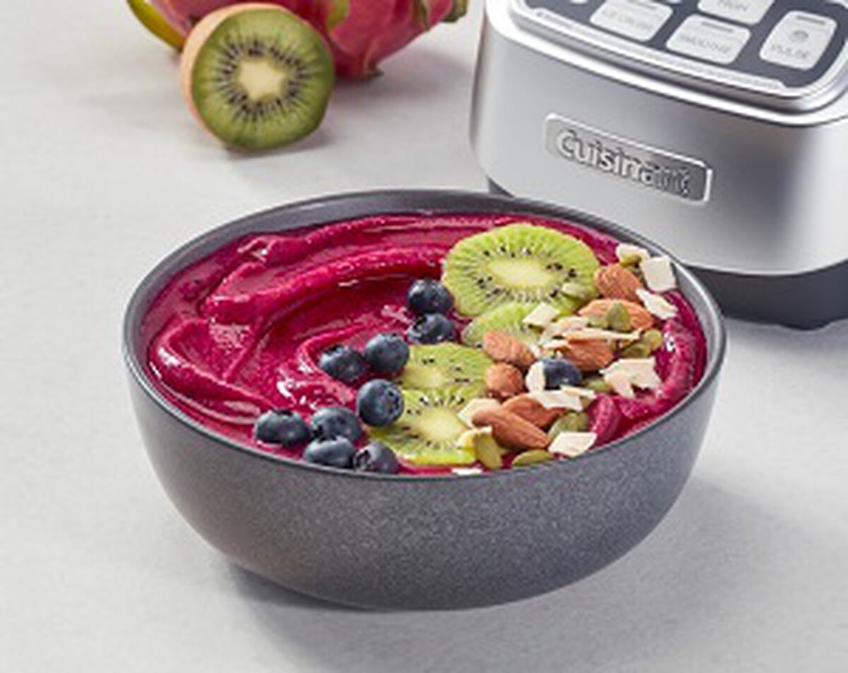 Dragon Fruit Smoothie Bowl